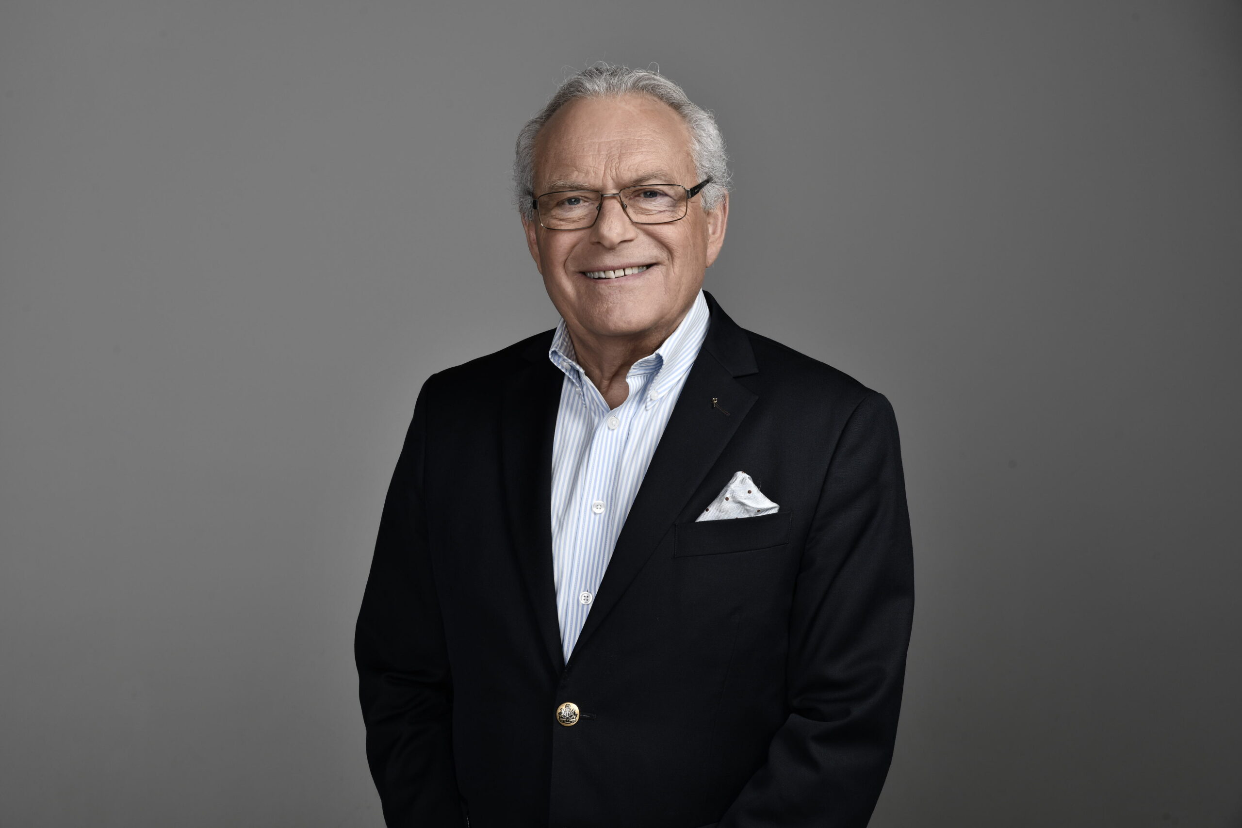 Jan Palmér, CEO of the Nordic Aviation Group AS, informs the Council of ...